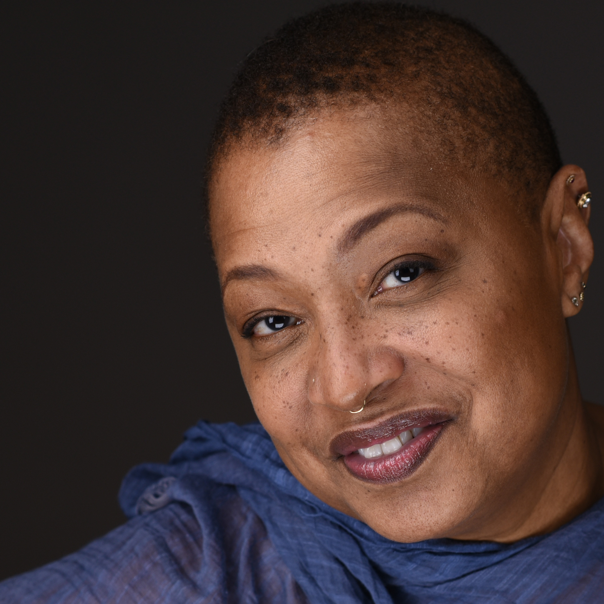 Presskit – Ms. Lisa Fischer